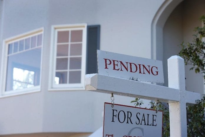 Why You Should Place a Sign Board Outside Your Property