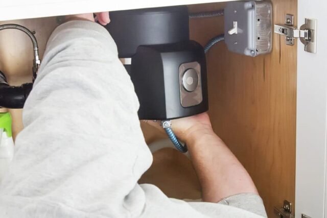 How to Fix Garbage Disposal That Only Hums » Residence Style