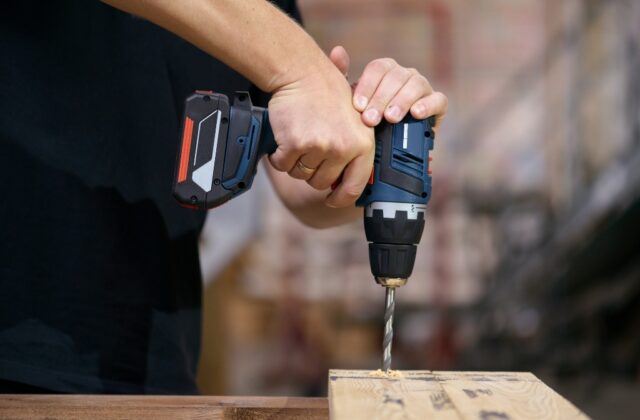 How To Use Power Drill For Drilling Quick Tips Residence Style how-to-use-power-drill-for-drilling-quick-tips-residence-style