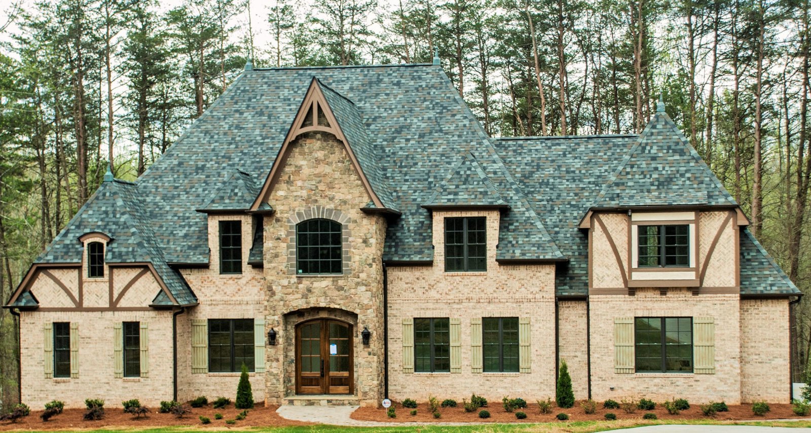 How to Beautify Your House with Brickwork » Residence Style