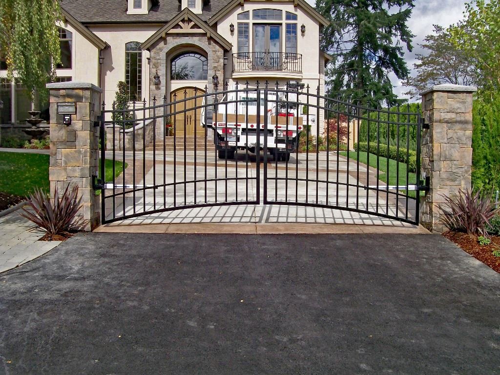 What are the Benefits of Having an Automatic Security Gate for Your ...