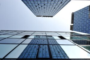 A Comprehensive Guide on High Rise Glass Repairs » Residence Style