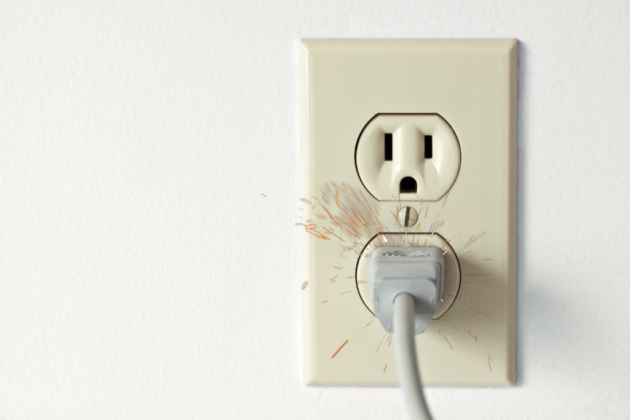 Sparking Outlets? What Should You Do? » Residence Style