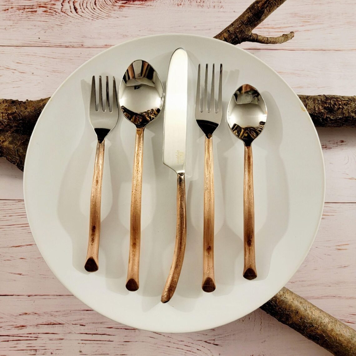 The Best Flatware Set: A Look at Artisan Crafted Flatware
